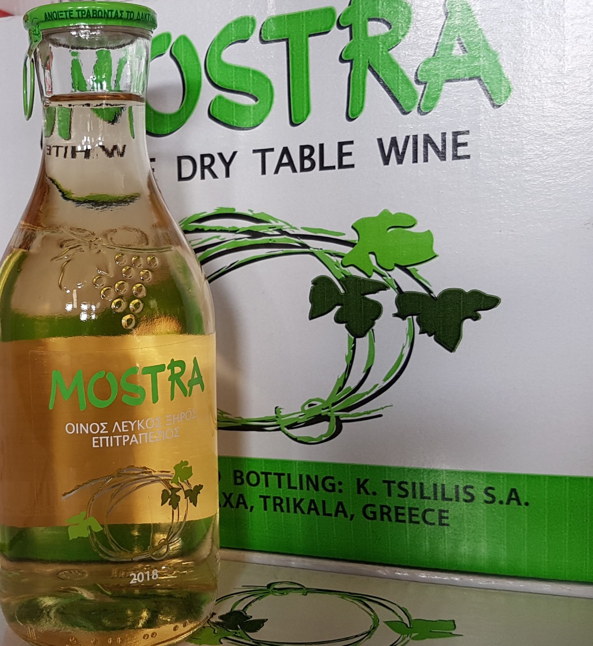 Wit droog wijn "Mostra" 500ml :: griekseproductenonline.nl