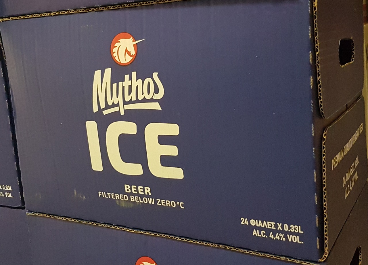 24 x Mythos bier "ICE" fles :: griekseproductenonline.nl